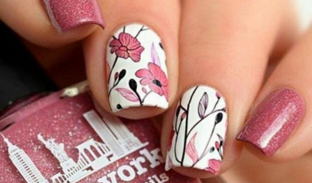 Nail Art Simples: Transforme Suas Unhas em Obras de Arte